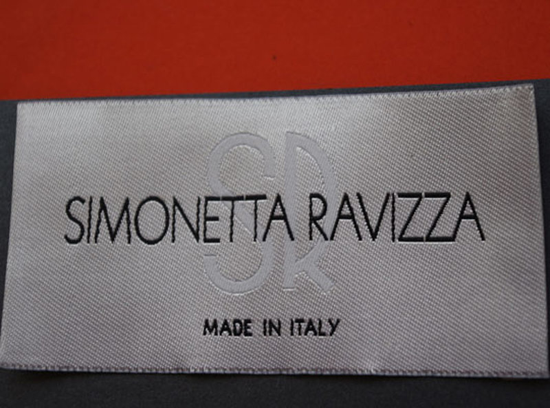 Fashion | Textiles: Unisto Brand Profiling China