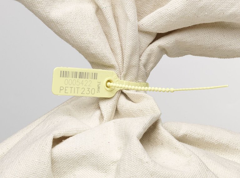 Petit: Unisto Security Seals Singapore